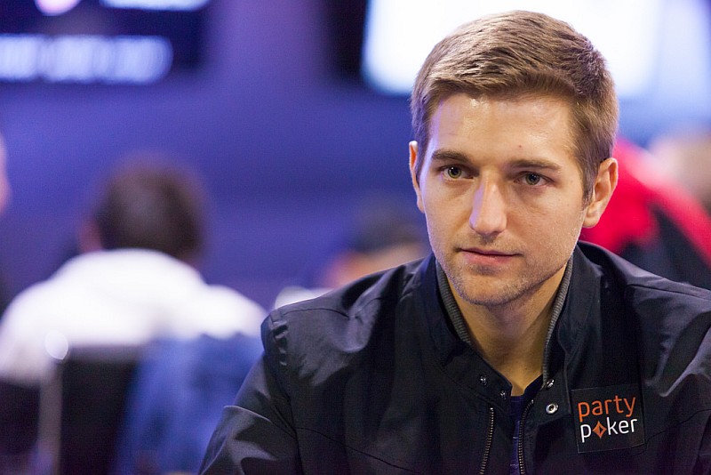 Turnieje live - dziesięć porad Tony'ego Dunsta - PokerTexas.net