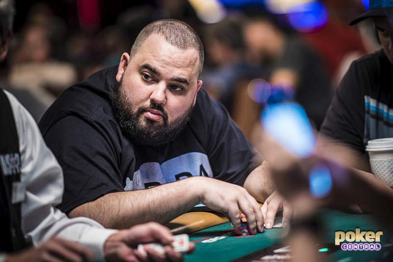 Chris Hunichen - czarny koń super high rollerów? - PokerTexas.net